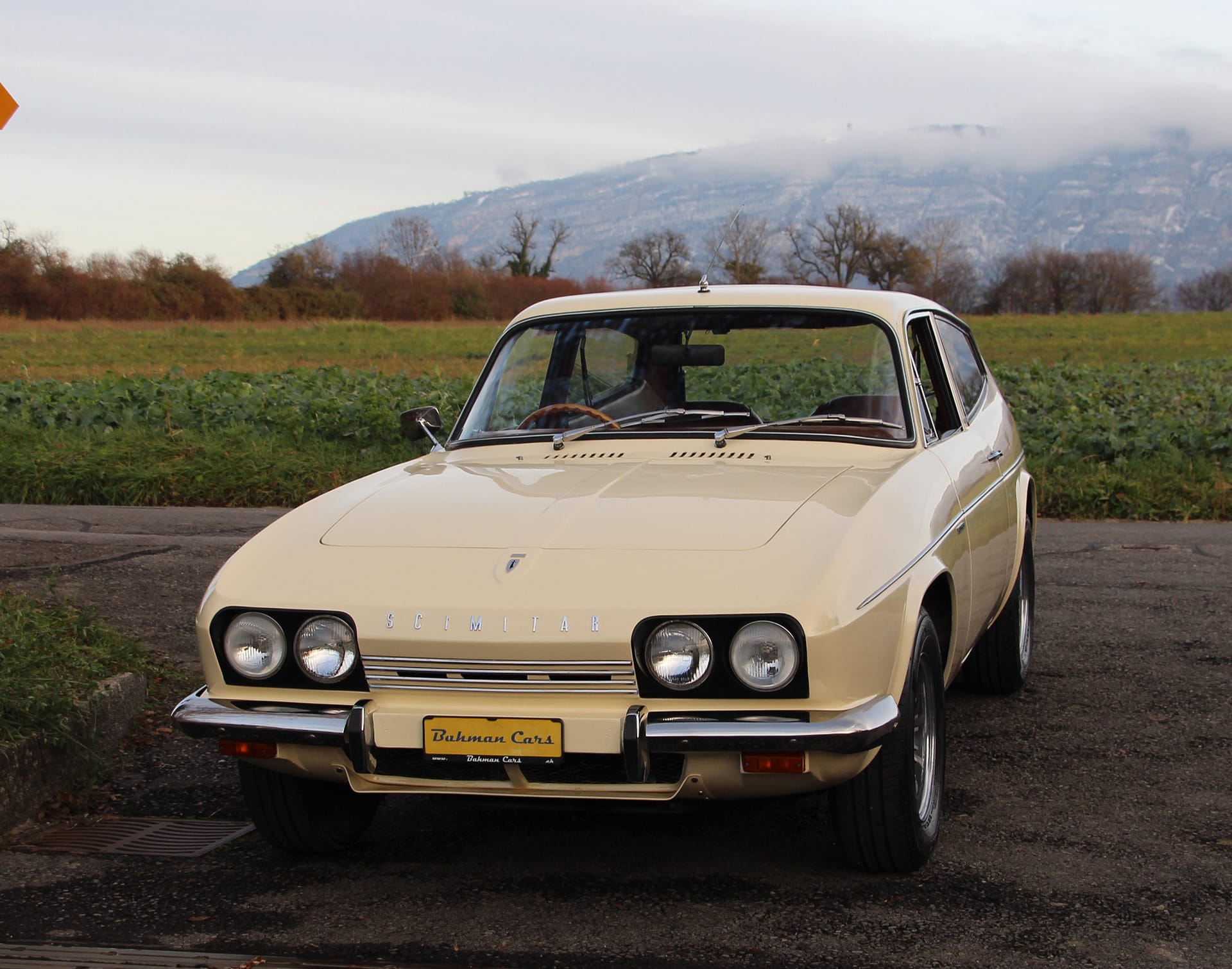 RELIANT Scimitar GTE SE5 3.0 – Bahman Cars
